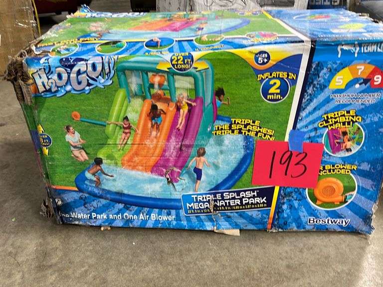 BESTWAY H20GO TRIPLE SPLASH MEGA WATER PARK IN BOX - Earl's Auction Company