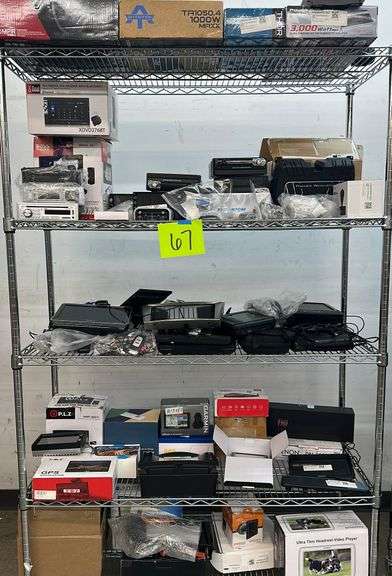 LARGE LOT OF ASSORTED ELECTRONICS - Earl's Auction Company