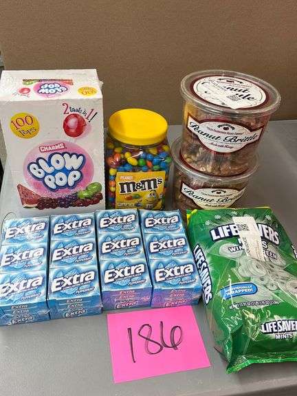 MISC LOT OF CANDY, GUM, MINTS - Earl's Auction Company