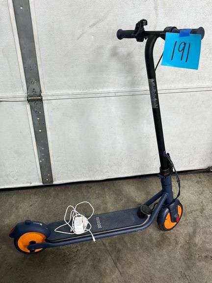SEGWAY NINEBOT MODEL C15 YOUTH ELECTRIC KICK SCOOTER - Earl's Auction ...