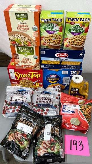 LARGE LOT OF FOOD ITEMS - SEE PHOTOS - Earl's Auction Company