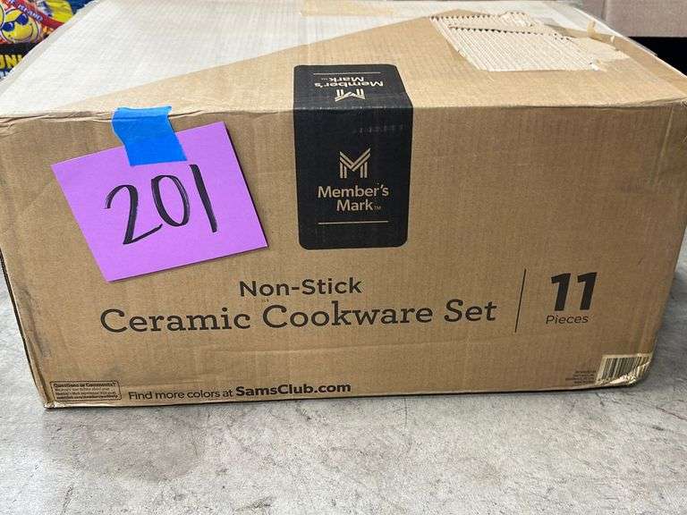 11PC CERAMIC COOKWARE SET IN BOX - WHITE - Earl's Auction Company