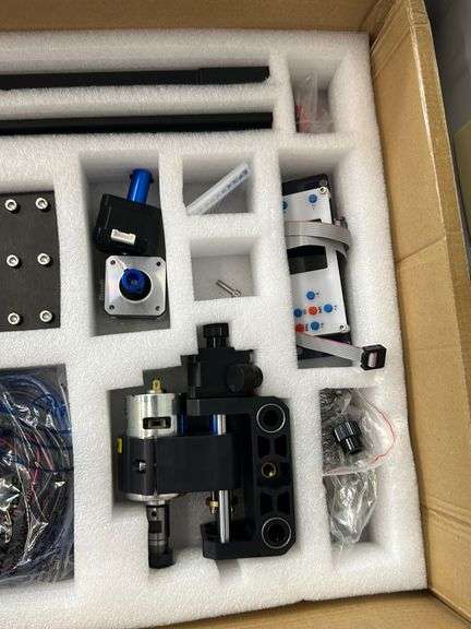 VEVOR S3018 PRO CNC ENGRAVING MACHINE IN BOX - Earl's Auction Company