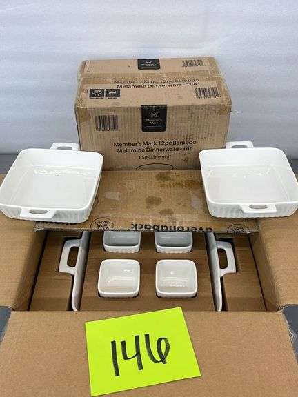 12PC DINNERWARE SET & 7PC SERVING SET IN BOXES - Earl's Auction Company