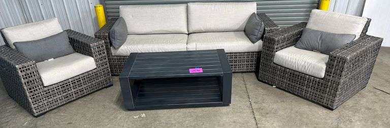 AS IS - 4PC ALL WEATHER SUNBRELLA PATIO SET - Earl's Auction Company