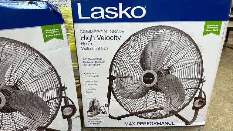 (2) LASKO FANS IN BOXES - Earl's Auction Company