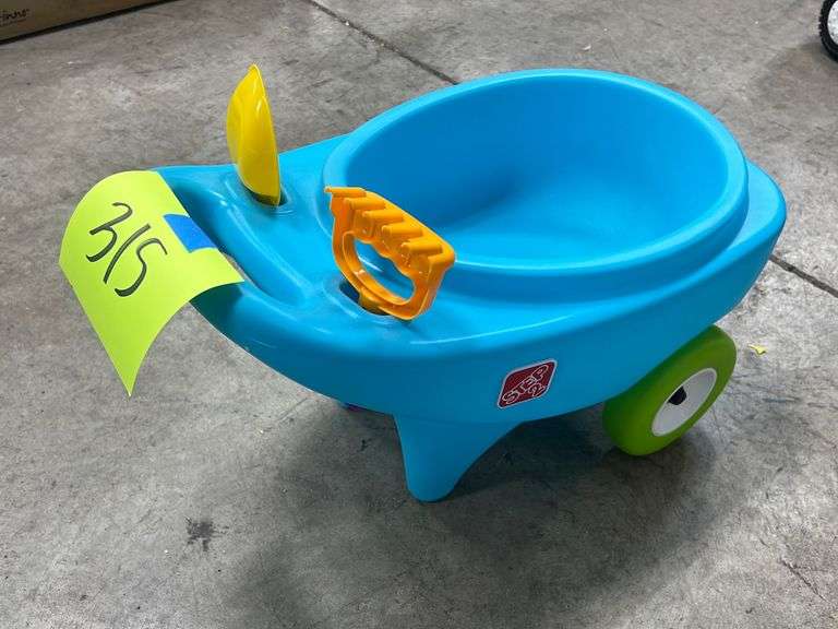 STEP 2 KIDS TOY GARDEN WHEELBARROW - Earl's Auction Company