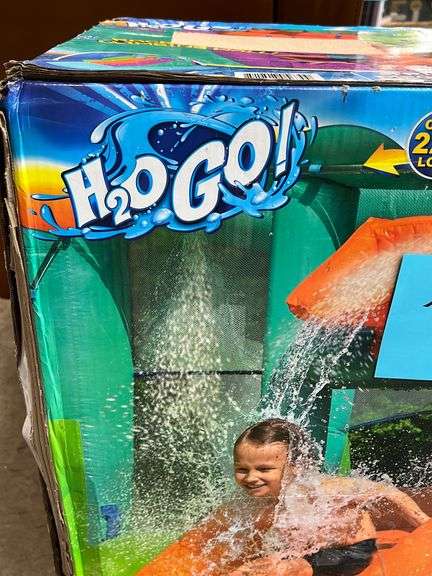 H20 GO TRIPLE SPLASH MEGA WATER PARK IN BOX - Earl's Auction Company
