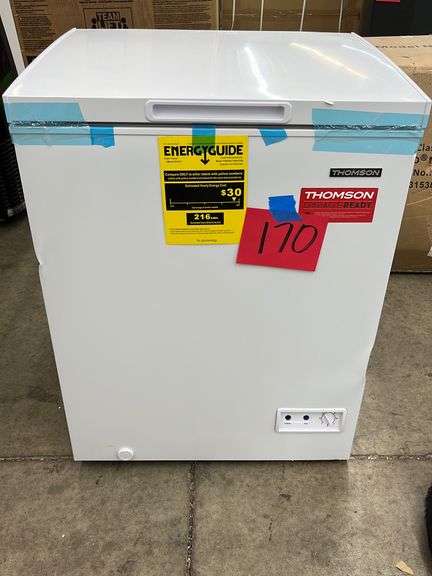 THOMSON 7.0CU FT WHITE CHEST FREEZER - Earl's Auction Company