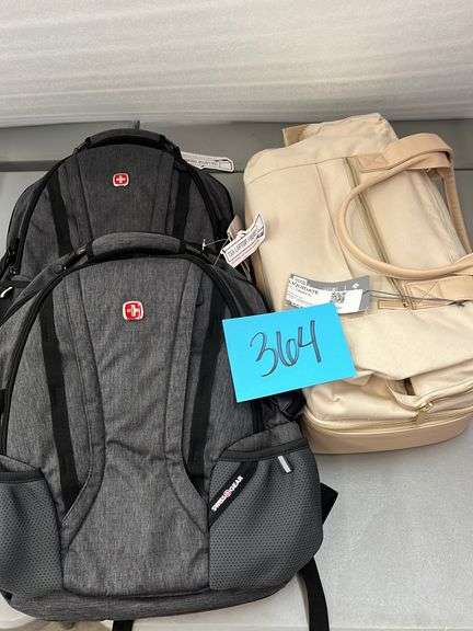 (2) SWISS GEAR BACKPACKS & (1) WEEKENDER TRAVEL BAG - Earl's Auction ...