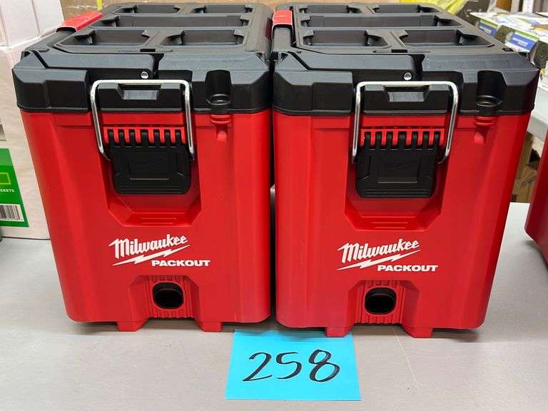 (2) MILWAUKEE PACKOUT COMPACT TOOL BOXES - Earl's Auction Company