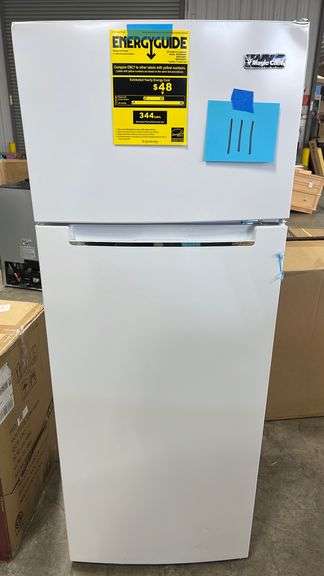MAGIC CHEF 7.3CUFT REFRIGERATOR - WHITE - Earl's Auction Company