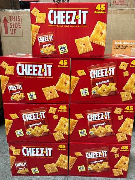 (7) BOXES OF CHEEZ-ITS POUCHES (45 PER BOX) - Earl's Auction Company