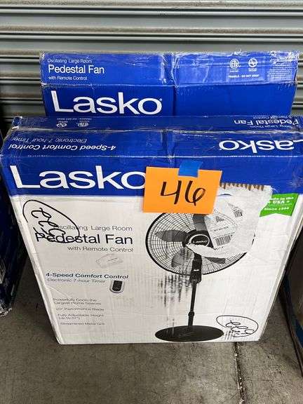 (2) LASKO FANS IN BOXES - Earl's Auction Company