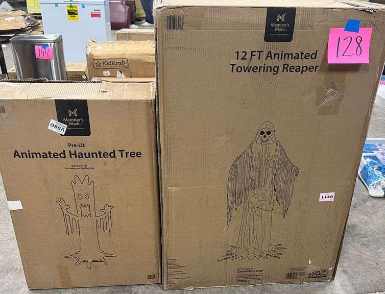 12FT ANIMATED REAPER & ANIMATED HAUNTED TREE IN BOXES - Earl's Auction ...
