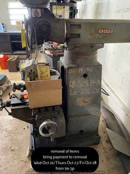 EX-CELL-O MILLING MACHINE-OPERATION UNKNOWN - EK Auctioneers LLC