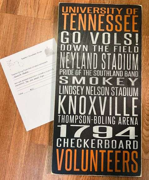 UNIVERSITY OF TENNESSEE WOOD SIGN - EK Auctioneers LLC
