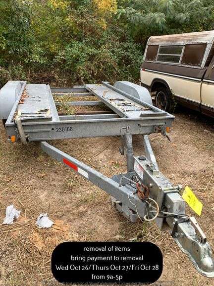 DEMCO CAR HAULER TRAILER - EK Auctioneers LLC