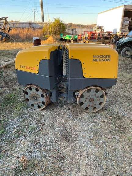 2015 Wacker Neuson RTSC3 Trench compactor - EK Auctioneers LLC