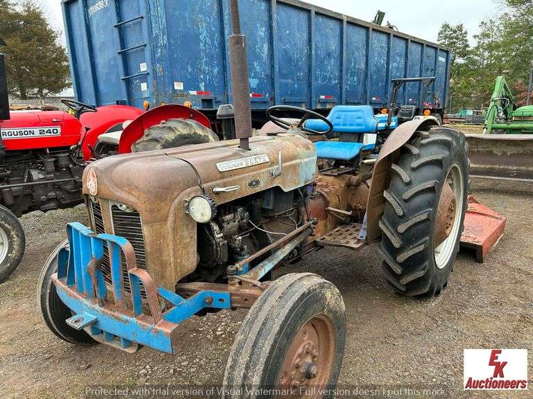 1962 FORDSON DEXTA 3 PT PTO DIESEL - EK Auctioneers LLC