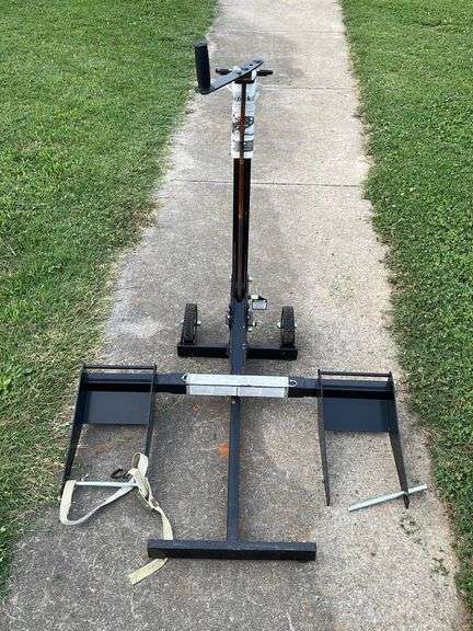 MoJack EZ Lawn mower lift. - EK Auctioneers LLC