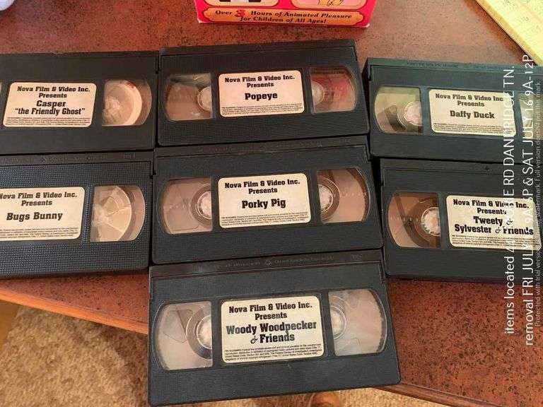 TREASURE CHEST OF CARTOON CLASSICS VHS - EK Auctioneers LLC