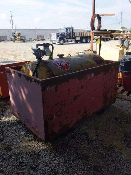 270 GALLON FUEL TANK ELECTRIC PUMP & CONTAINMENT - EK Auctioneers LLC