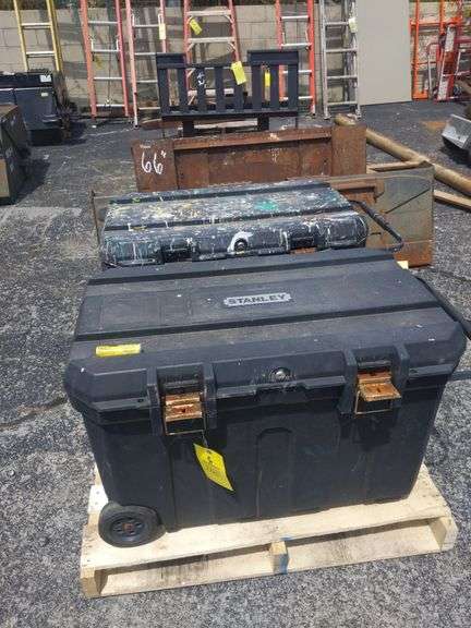 (2) STANLEY BOXES W/ CONTENTS - EK Auctioneers LLC