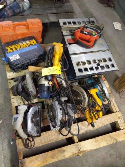 PALLET OF POWER TOOLS - EK Auctioneers LLC