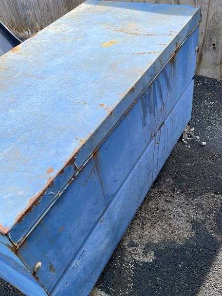 BETTER BUILT JOB BOX - EK Auctioneers LLC