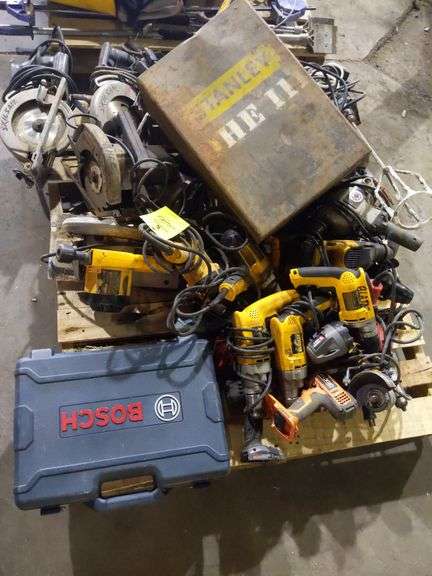 PALLET OF POWER TOOLS - EK Auctioneers LLC