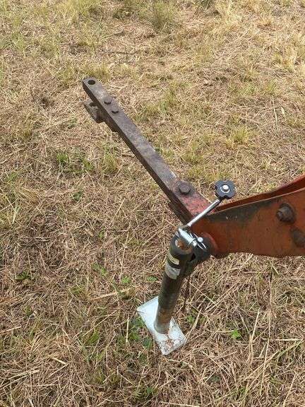 HESSTON 3800 SIDE DELIVERY HAY RAKE - EK Auctioneers LLC