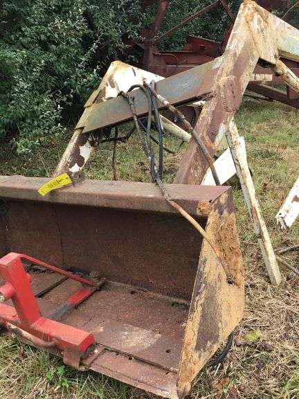 FARMHAND LOADER - EK Auctioneers LLC