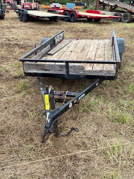 10'X5' TAG ALONG TRAILER - EK Auctioneers LLC
