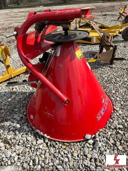 TARTER 400LB FERTILIZER/SEED 3PT SPREADER - EK Auctioneers LLC
