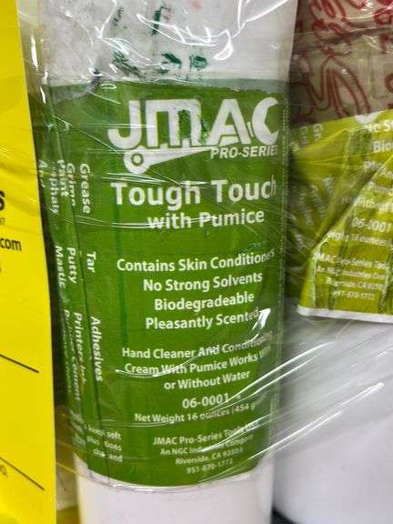LOT OF (7) BOTTLES OF JMAC TOUGH TOUCH WITH PUMICE HAND CLEANER - EK ...
