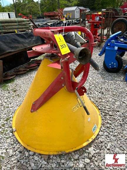 PLASTIC CONE SPREADER - EK Auctioneers LLC