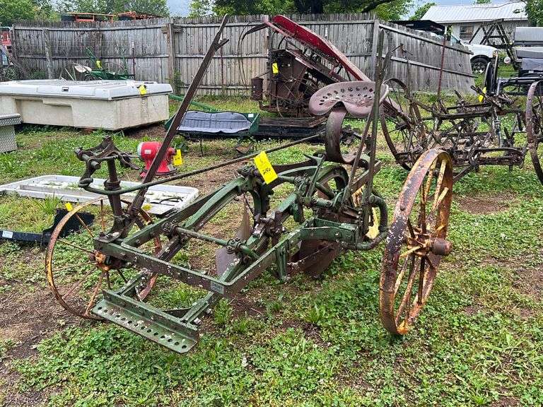 2BOTTOM PULL PLOW WITH SEAT - EK Auctioneers LLC