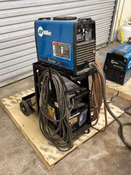 Miller Maxstar 200 SD with tig gun and leads - EK Auctioneers LLC