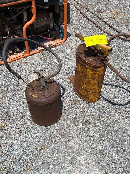 (2) METAL GAS/GREASE CANS - EK Auctioneers LLC