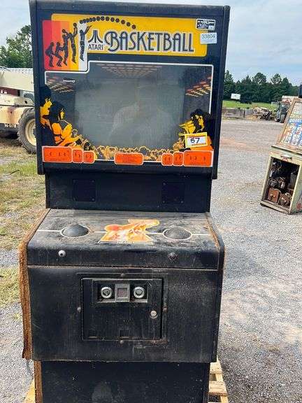 Atari Basketball Arcade Game. In non working order. - EK Auctioneers LLC
