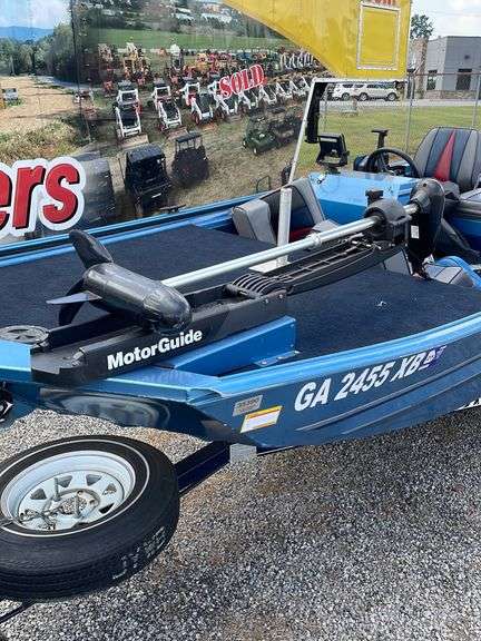 DURACRAFT WITH DIXIE CRAFT TRAILER - EK Auctioneers LLC