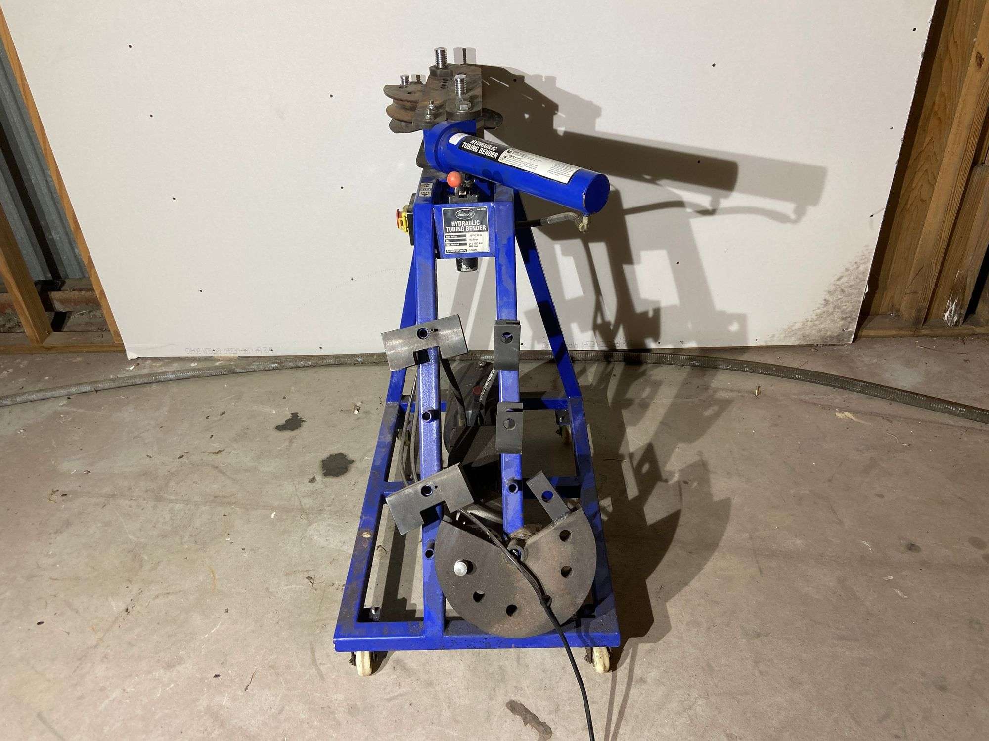Eastwood Hydraulic Tubing Bender ELCO Auctions