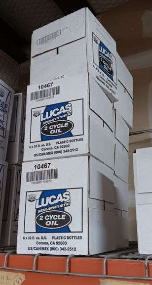 6 cases (36 x 32oz Bottles) of Lucas 2 Cycle Oil, 36 times the money ...