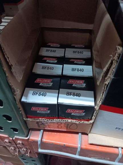 6) Baldwin BF840 In-Line Fuel Filters, 6 times the money - ELCO Auctions