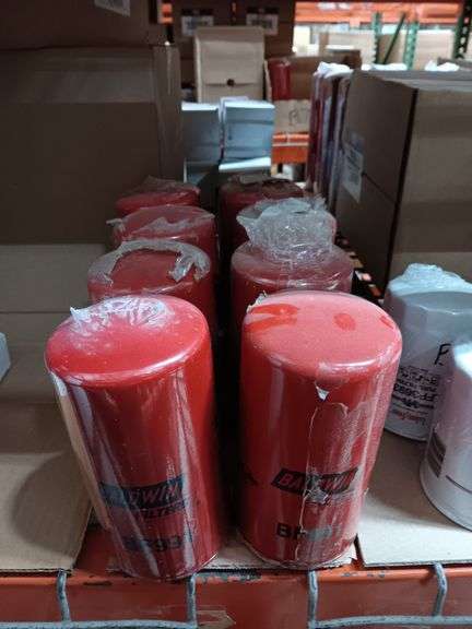 8) Baldwin BF991 Fuel Spin-on Filters, 8 times the money - ELCO Auctions