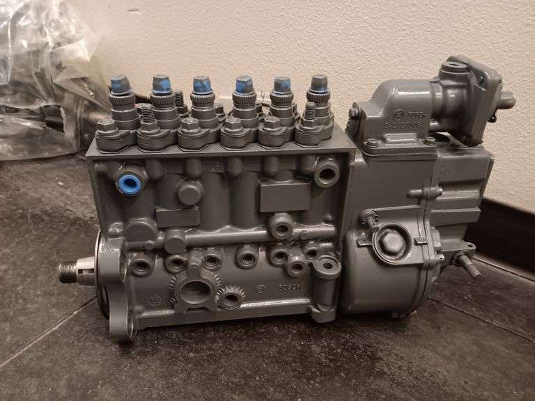 Rebuilt Mack EM7-300L Inline Injection Pump - ELCO Auctions