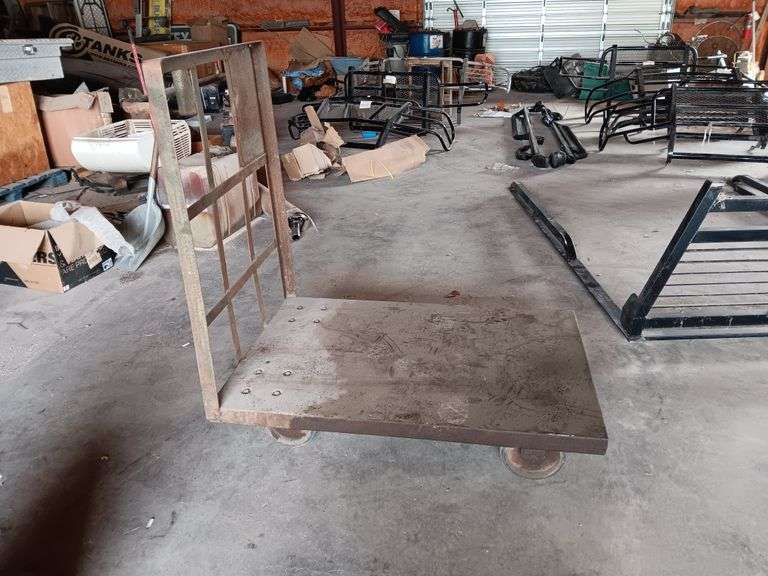Metal Warehouse Cart 48"Lx32"W - ELCO Auctions