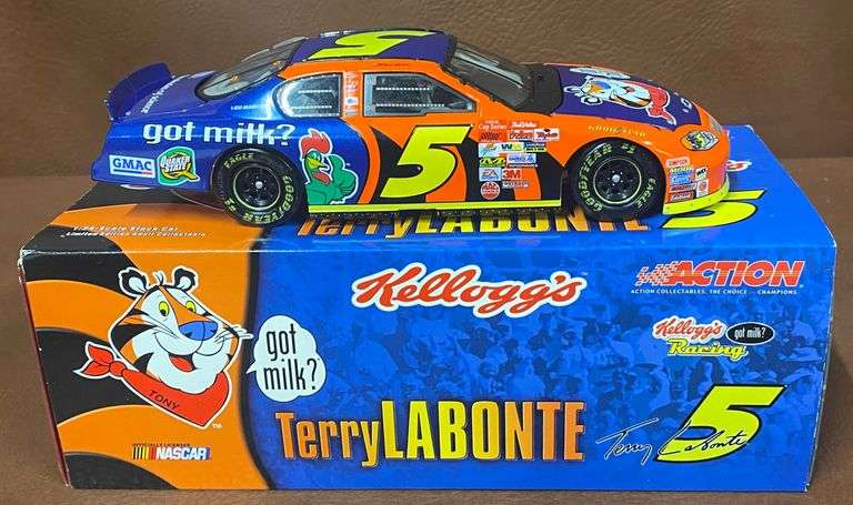 NASCAR Terry Labonte #5 Kellogg's "Got Milk" Car - ELCO Auctions