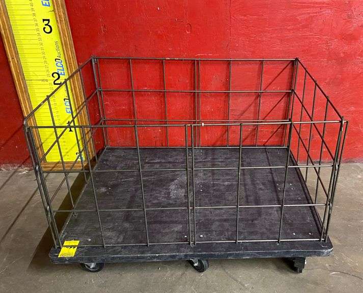 Store Display Bin Cage On 40"x48" Plastic Pallet On Casters - ELCO Auctions